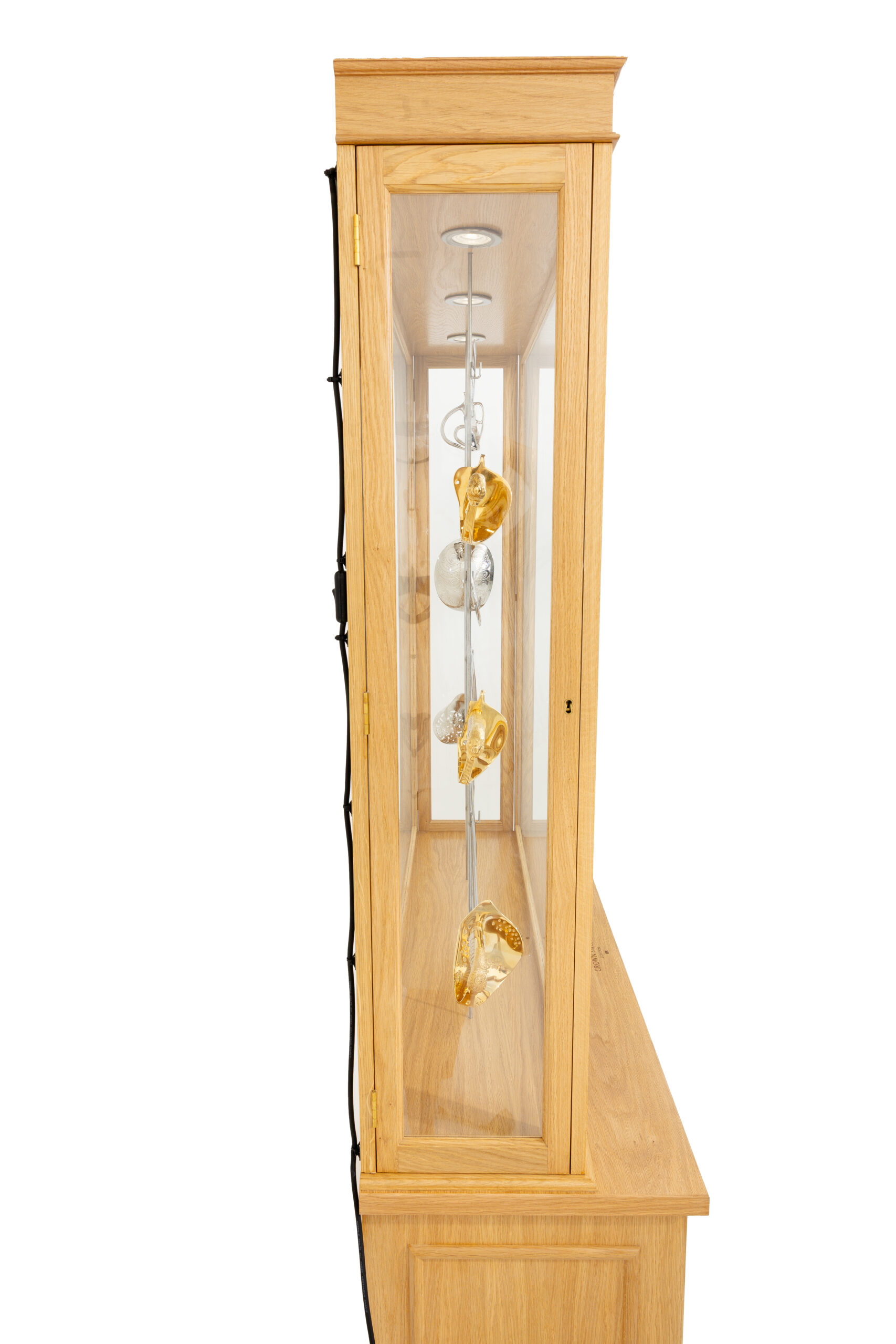Floating Luxury Sword Display Cabinet – Crown Swords England Ltd