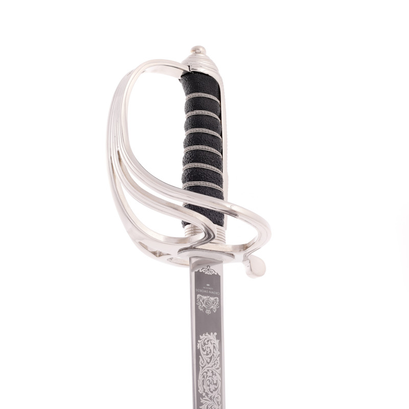 Royal Canadian Artillery CIIIR Officers Sword and Scabbard – Crown ...