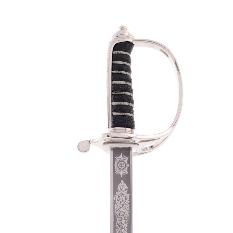 Royal Canadian Artillery CIIIR Officers Sword and Scabbard – Crown ...