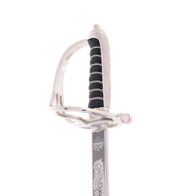Royal Canadian Artillery CIIIR Officers Sword and Scabbard – Crown ...